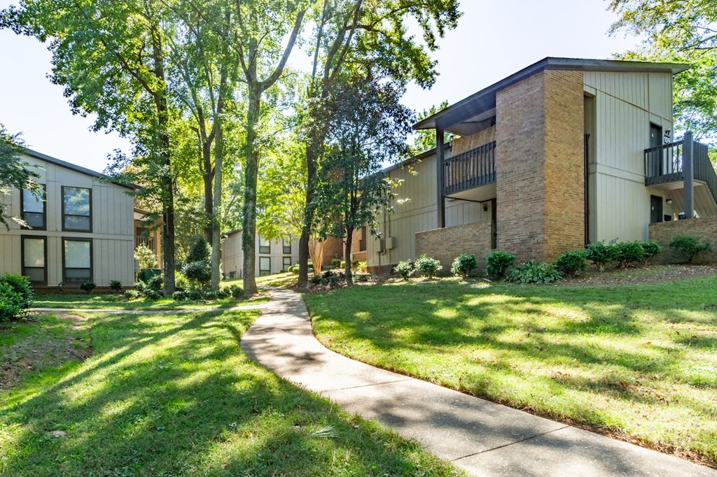 Yester Oaks Apartments 100 Yester Oaks Way E Greensboro Nc Rentcafe